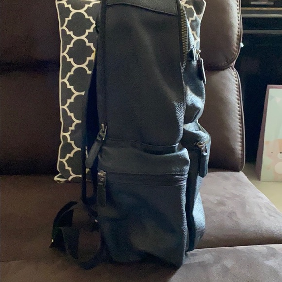 Tumi | Bags | Tumi Leather Backpack | Poshmark
